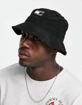 Tommy Jeans split bucket hat in black | ASOS