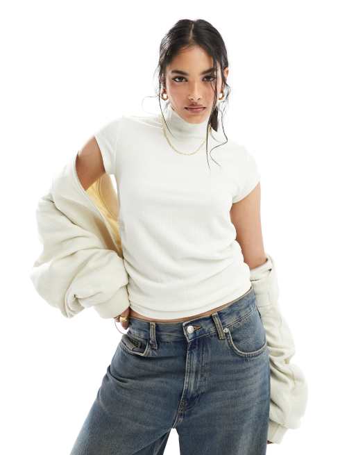 Top blanco con cuello alto, manga de casquillo y lateral fruncido de JDY | ASOS