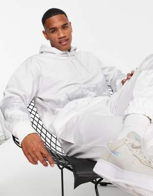 Topman - Signature - Sweat à capuche à imprimé montagne | ASOS