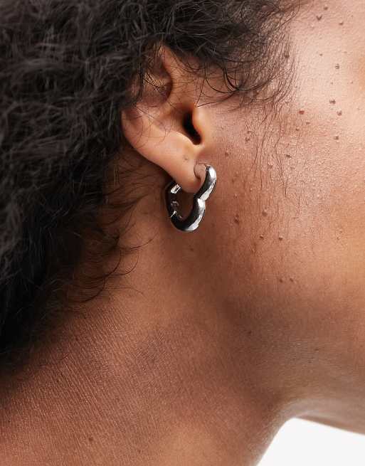 Topshop heart earrings store