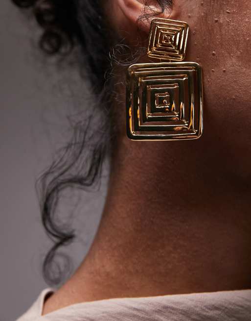 Topshop Eleanor Goldfarbene Statement Ohrstecker mit eckigem Design