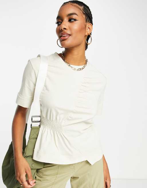 Topshop Kurzärmliges T Shirt In Neutralen Farben Mit Geteiltem Raff