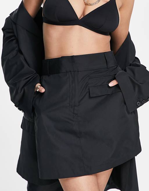 Topshop – Minirock aus Nylon in Schwarz, Kombiteil | ASOS Topshop – Minirock aus Nylon in Schwarz, Kombiteil | ASOS