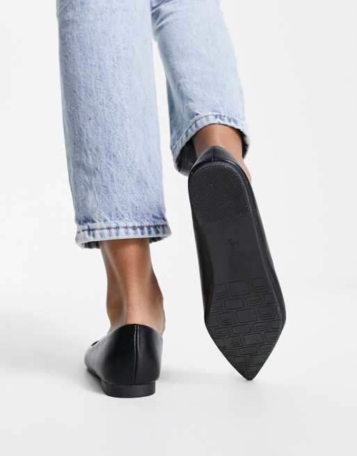 Truffle Collection pointed ballet flats in black | ASOS