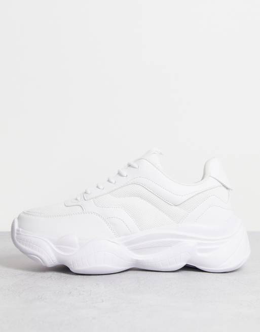 Truffle Collection Sneaker In Weiß Mit Dicker Bubble Sohle Asos