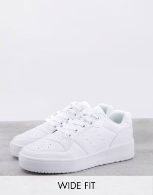 Truffle Collection Chunky Flatform Sneakers In White | ModeSens