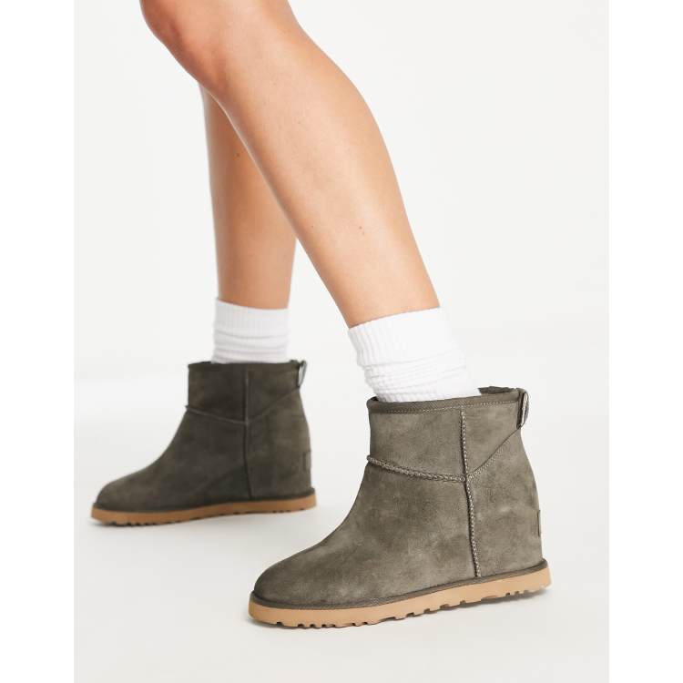 Stivali Uggs Con Bottoni Marroni