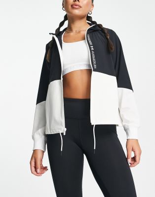 Under Armour - Veste tissée à fermeture éclair - Blanc et noir | ASOS