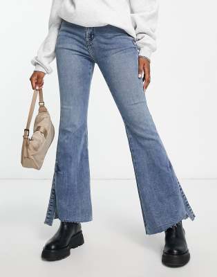 Urban Revivo Flare Jeans With Split Hem Detail In Blue | ModeSens