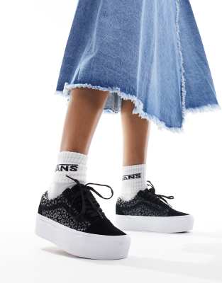 Vans – Old Skool Stackform – Sneaker in Schwarz mit gesticktem ...