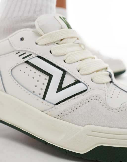 Vans Upland chunky leather sneakers in white and dark green | ASOS