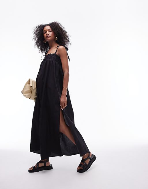 Vestido largo negro con pecho fruncido de popelina de Topshop | ASOS Vestido largo negro con pecho fruncido de popelina de Topshop | ASOS