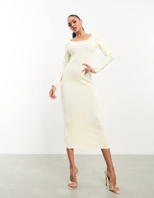 Vestido midi color crema ajustado con espalda escotada de punto fino de ...
