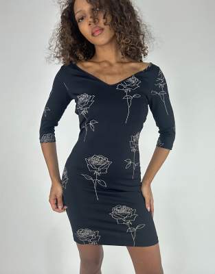 Vintage floral print midi dress in black | ASOS