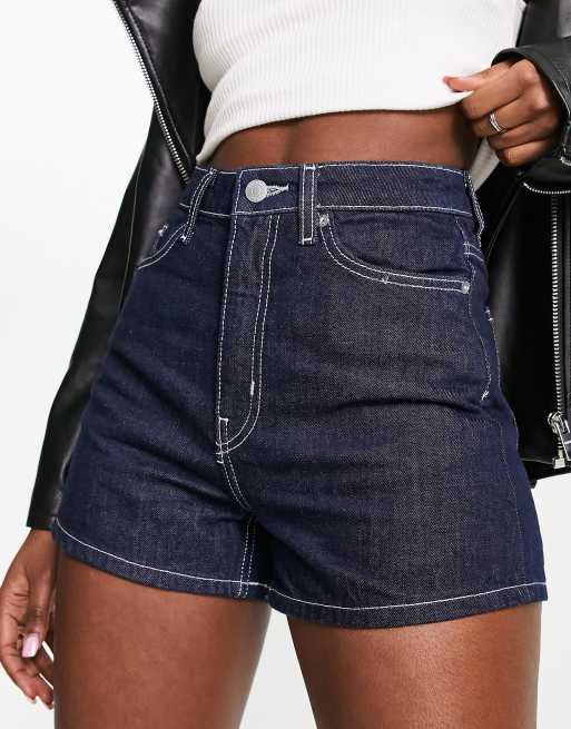 Weekday - Rowe - Short mom en jean à taille haute - Bleu délavé | ASOS