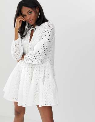 Ярусное платье-трапеция мини с вышивкой ришелье ASOS DESIGN | ASOS