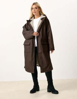 Yours Clothing Waterproof fleece lined robe in brown | ASOS