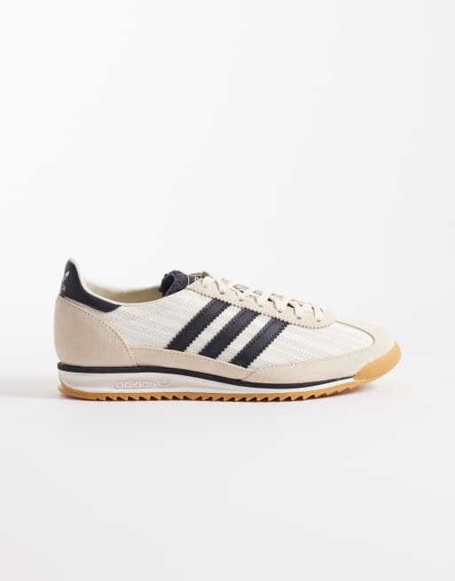 Zapatillas de deporte color crema y negras con lengüeta de croché SL 72 ...
