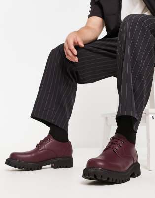 Zapatos rojo mate con cordones y suela gruesa dentada de London Rebel X ...